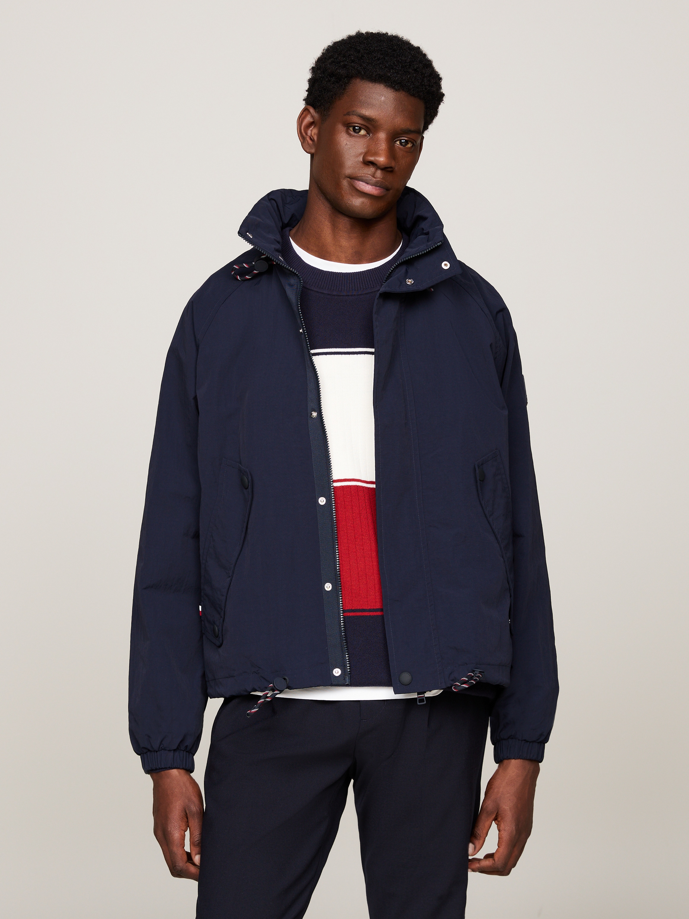 Tommy Hilfiger Blouson REGATTA JACKET mit Kapuze wasserabweisend hochgeschlossen mit verstaubarer Kapuze